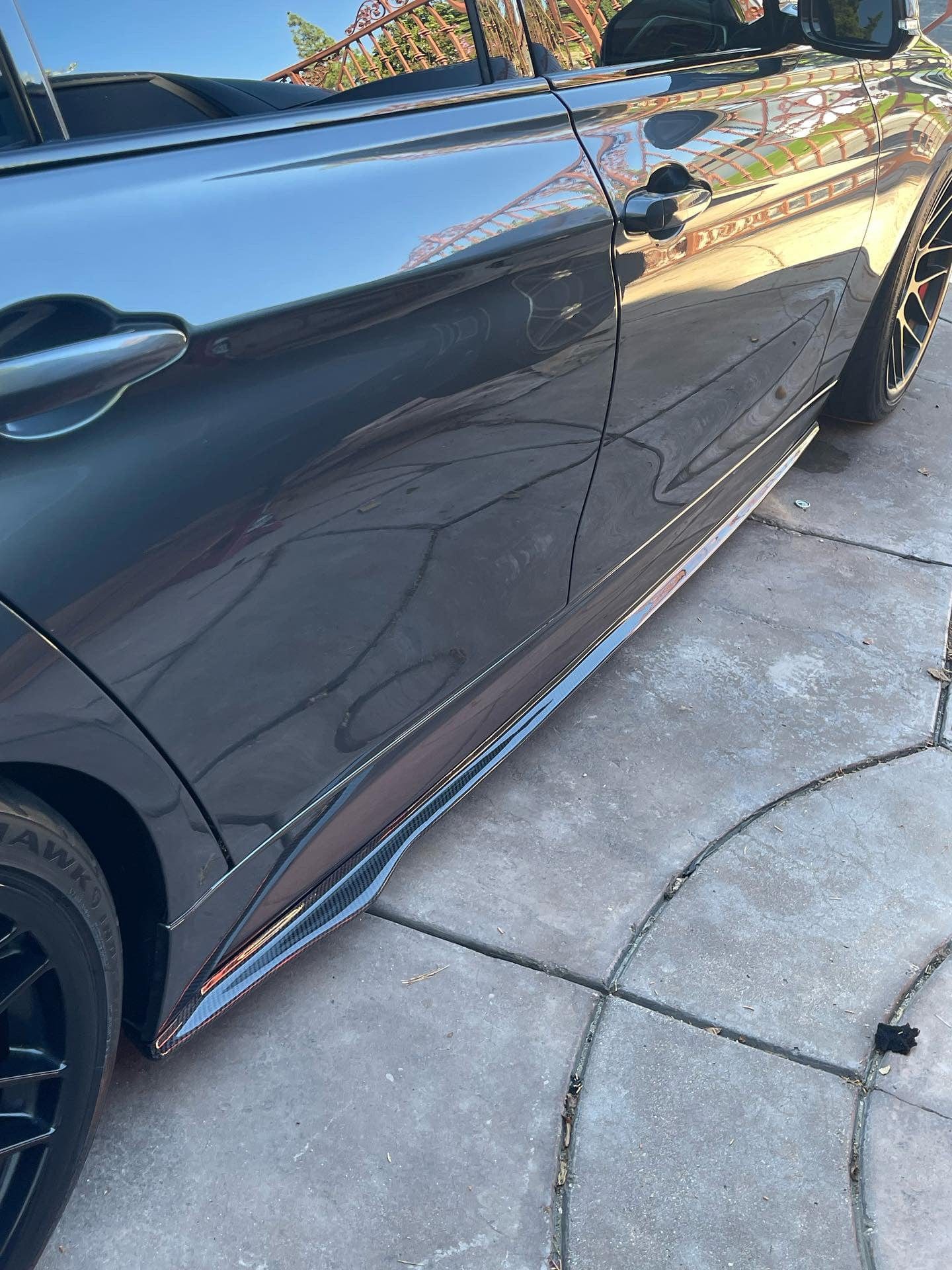 V Style Carbon Fiber Side Skirt Extensions (M Sport) - BMW F30 3 Serie ...