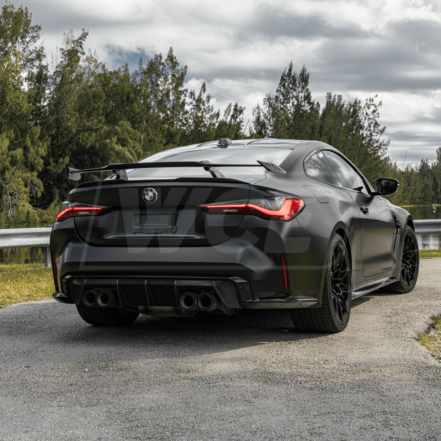 BMW G Chassis Carbon Fiber Antenna Cover (2023+) – West Coast Euros